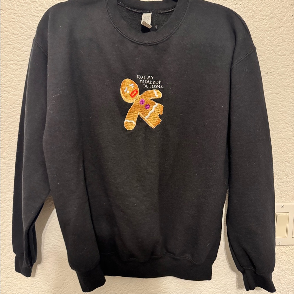 Black Shrek Gingerbread Embroidered Men's Sweater - Gem